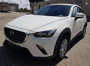 White Mazda CX-3 2018 in Siauliai, with an engine capacity of 1.76 L and mileage of 190 thousand km for 8200 €, photo 4 on AUTOMOTO.COM.LV