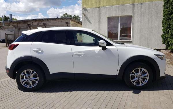 Balts Mazda CX-3 2018 Šauļi, ar dzinēja tilpumu 1.76 L un nobraukumu 190 tūkst. km par 8200 €, foto 5 vietnē AUTOMOTO.COM.LV