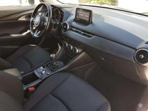 White Mazda CX-3 2018 in Siauliai, with an engine capacity of 1.76 L and mileage of 190 thousand km for 8200 €, photo 10 on AUTOMOTO.COM.LV