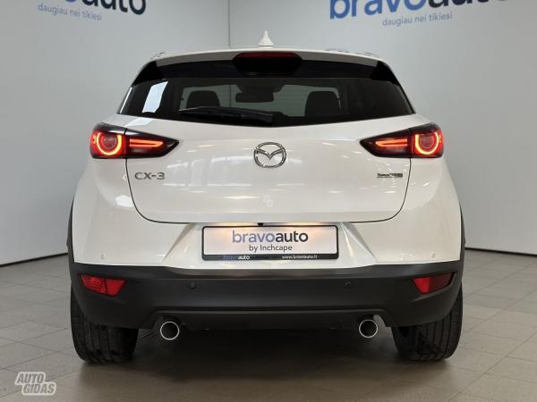 White Mazda CX-3 2021 in Vilnius, with an engine capacity of 2.00 L and mileage of 64 thousand km for 20500 €, photo 5 on AUTOMOTO.COM.LV