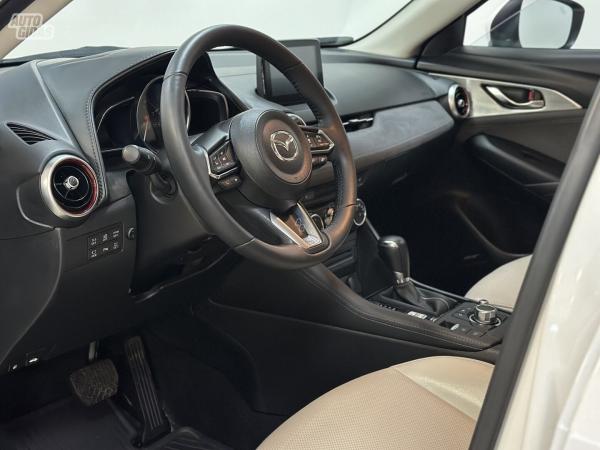 White Mazda CX-3 2021 in Vilnius, with an engine capacity of 2.00 L and mileage of 64 thousand km for 20500 €, photo 7 on AUTOMOTO.COM.LV