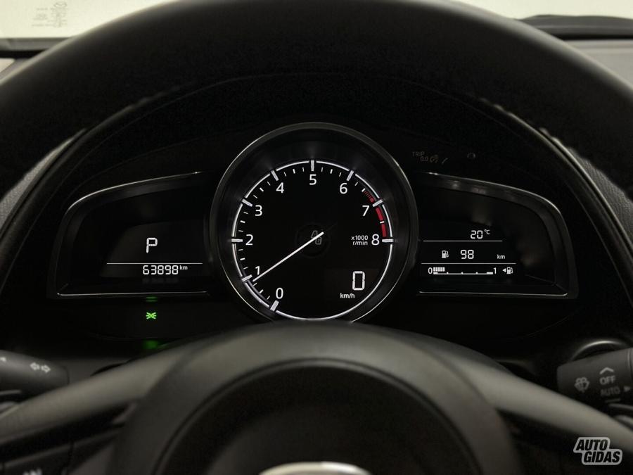 Balts Mazda CX-3 2021 Viļņa, ar dzinēja tilpumu 2.00 L un nobraukumu 64 tūkst. km par 20500 €, foto 19 vietnē AUTOMOTO.COM.LV