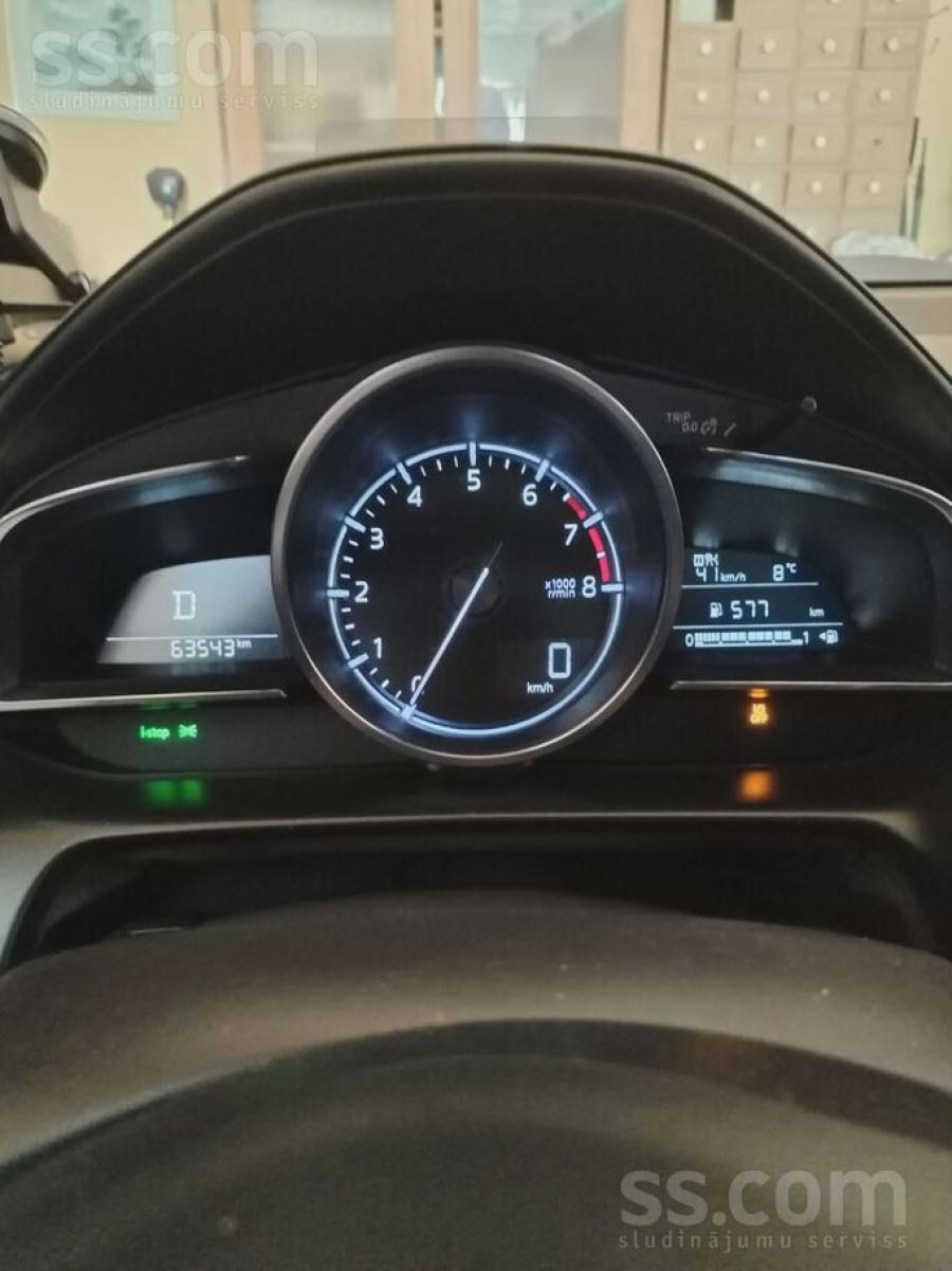 White Mazda CX-3 2021 in Riga, with an engine capacity of 2.00 L and mileage of 64 thousand km for 15000 €, photo 9 on AUTOMOTO.COM.LV