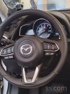 White Mazda CX-3 2021 in Riga, with an engine capacity of 2.00 L and mileage of 64 thousand km for 15000 €, photo 10 on AUTOMOTO.COM.LV