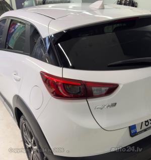 White Mazda CX-3 2015 in Tallinn, with an engine capacity of 2.00 L and mileage of 85 thousand km for 13000 €, photo 5 on AUTOMOTO.COM.LV