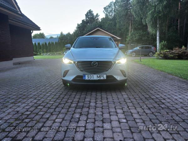 White Mazda CX-3 2015 in Tallinn, with an engine capacity of 2.00 L and mileage of 95 thousand km for 13450 €, photo 4 on AUTOMOTO.COM.LV