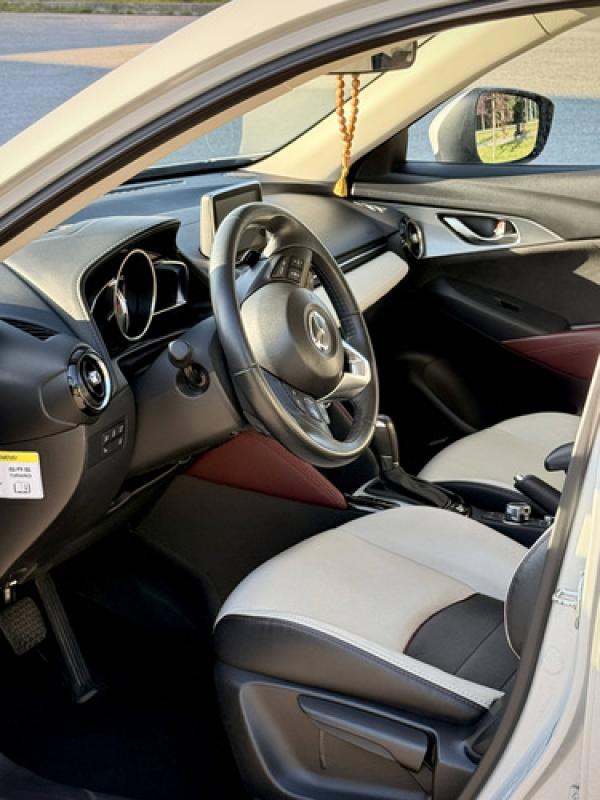 White Mazda CX-3 2015 in Tallinn, with an engine capacity of 2.00 L and mileage of 86 thousand km for 14000 €, photo 8 on AUTOMOTO.COM.LV