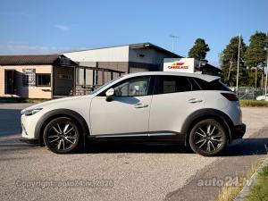 Balts Mazda CX-3 2015 Tallina, ar dzinēja tilpumu 2.00 L un nobraukumu 86 tūkst. km par 14000 €, foto 3 vietnē AUTOMOTO.COM.LV