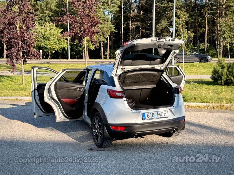 Balts Mazda CX-3 2015 Tallina, ar dzinēja tilpumu 2.00 L un nobraukumu 86 tūkst. km par 14000 €, foto 7 vietnē AUTOMOTO.COM.LV