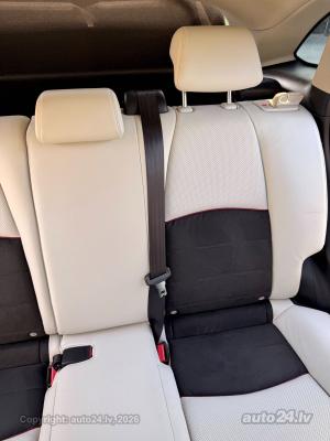 Balts Mazda CX-3 2015 Tallina, ar dzinēja tilpumu 2.00 L un nobraukumu 86 tūkst. km par 14000 €, foto 17 vietnē AUTOMOTO.COM.LV