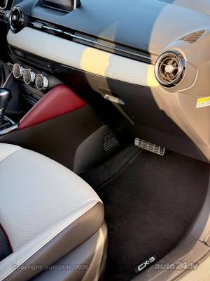 Balts Mazda CX-3 2015 Tallina, ar dzinēja tilpumu 2.00 L un nobraukumu 86 tūkst. km par 14000 €, foto 21 vietnē AUTOMOTO.COM.LV