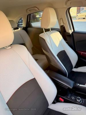 Balts Mazda CX-3 2015 Tallina, ar dzinēja tilpumu 2.00 L un nobraukumu 86 tūkst. km par 14000 €, foto 23 vietnē AUTOMOTO.COM.LV