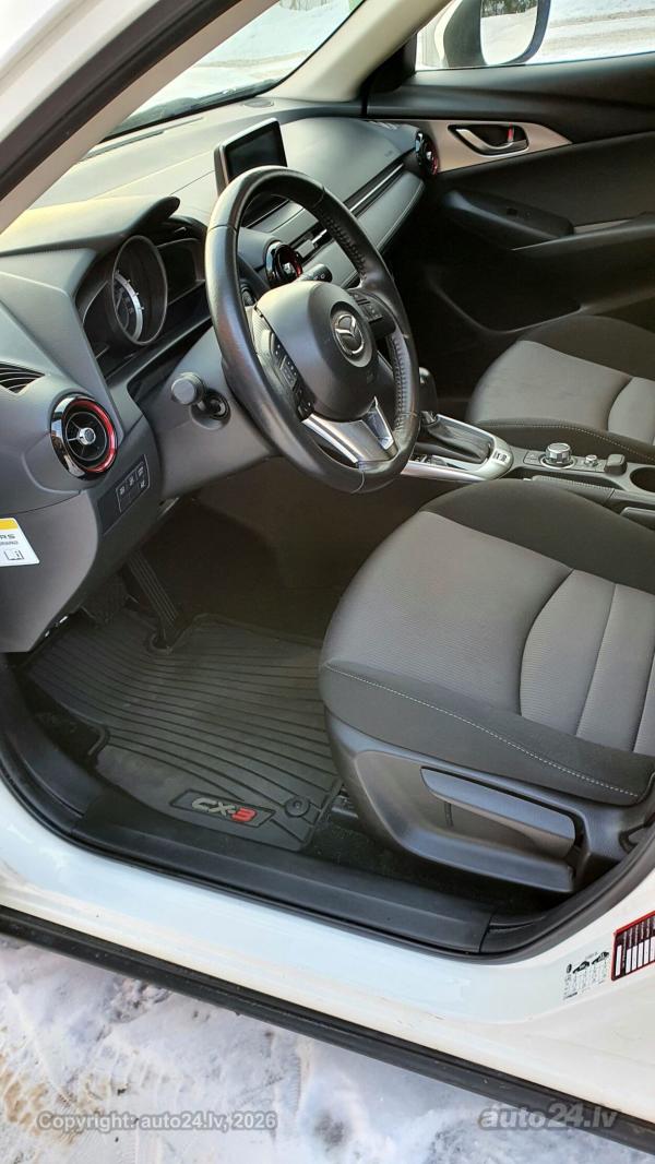 Balts Mazda CX-3 2017 Tallina, ar dzinēja tilpumu 2.00 L un nobraukumu 55 tūkst. km par 13000 €, foto 11 vietnē AUTOMOTO.COM.LV
