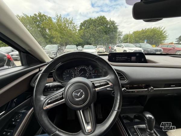 Melns Mazda CX-30 2020 Kauņa, ar dzinēja tilpumu 2.00 L un nobraukumu 230 tūkst. km par 15000 €, foto 3 vietnē AUTOMOTO.COM.LV