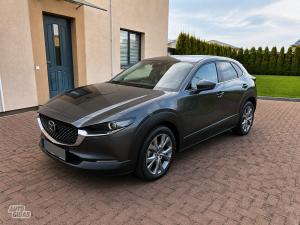 Black Mazda CX-30 2020 in Kaunas, with an engine capacity of 2.00 L and mileage of 230 thousand km for 14500 €, photo 5 on AUTOMOTO.COM.LV