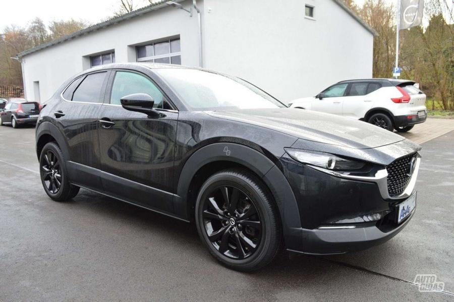 Melns Mazda CX-30 2022 Kauņa, ar dzinēja tilpumu 2.00 L un nobraukumu 59 tūkst. km par 22390 €, foto 4 vietnē AUTOMOTO.COM.LV