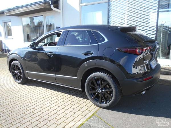 Melns Mazda CX-30 2024 Kauņa, ar dzinēja tilpumu 2.00 L un nobraukumu 12 tūkst. km par 32790 €, foto 3 vietnē AUTOMOTO.COM.LV
