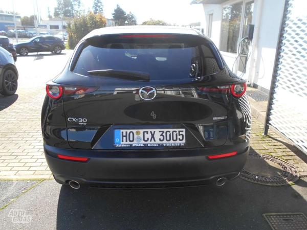 Melns Mazda CX-30 2024 Kauņa, ar dzinēja tilpumu 2.00 L un nobraukumu 12 tūkst. km par 32790 €, foto 5 vietnē AUTOMOTO.COM.LV