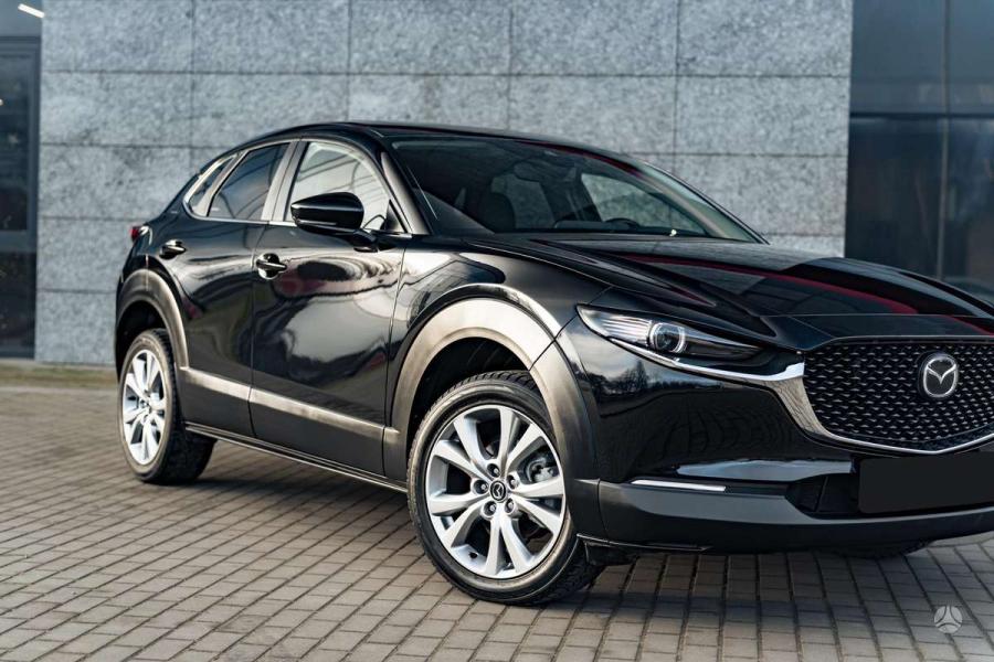 Черный Мазда CX-30 2021 в Клайпеда, объемом двигателя 2.49 л и пробегом 82 тыс. км за 17500 €, фото 10 на AUTOMOTO.COM.LV