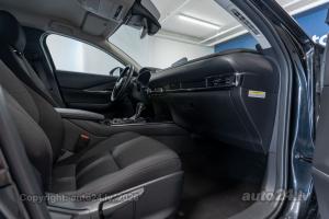 Melns Mazda CX-30 2022 Tallina, ar dzinēja tilpumu 2.00 L un nobraukumu 50 tūkst. km par 23900 €, foto 9 vietnē AUTOMOTO.COM.LV