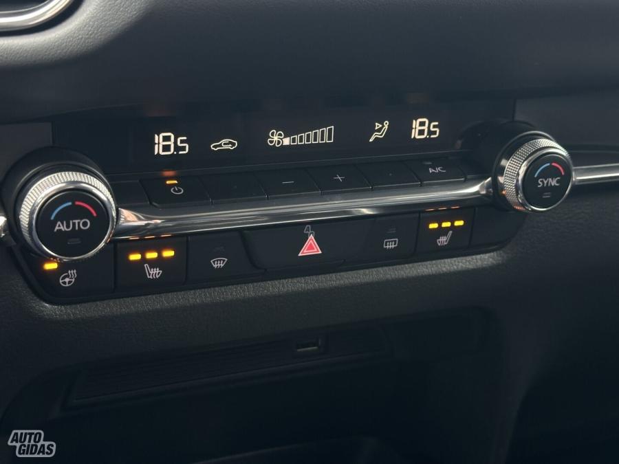 Zils Mazda CX-30 2020 Kauņa, ar dzinēja tilpumu 2.00 L un nobraukumu 139 tūkst. km par 18771 €, foto 29 vietnē AUTOMOTO.COM.LV