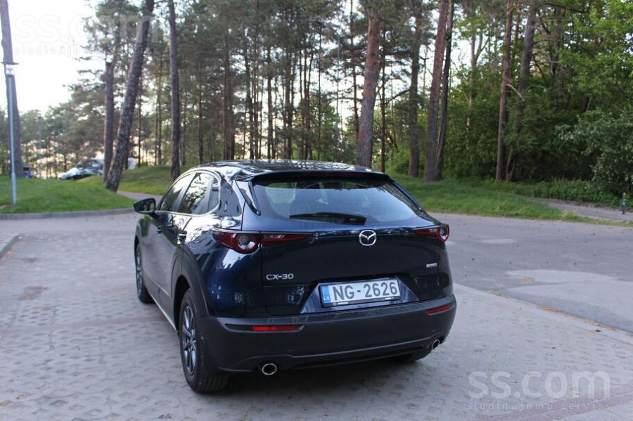 Синий Мазда CX-30 2022 в Юрмала, объемом двигателя 2.00 л и пробегом 43 тыс. км за 18900 €, фото 9 на AUTOMOTO.COM.LV