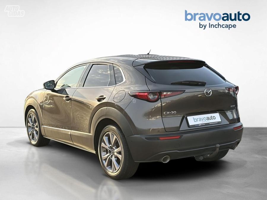 Brown Mazda CX-30 2019 in Kaunas, with an engine capacity of 2.00 L and mileage of 89 thousand km for 20472 €, photo 4 on AUTOMOTO.COM.LV