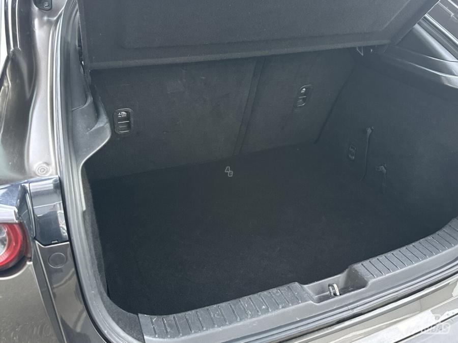 Brown Mazda CX-30 2019 in Kaunas, with an engine capacity of 2.00 L and mileage of 89 thousand km for 20472 €, photo 13 on AUTOMOTO.COM.LV