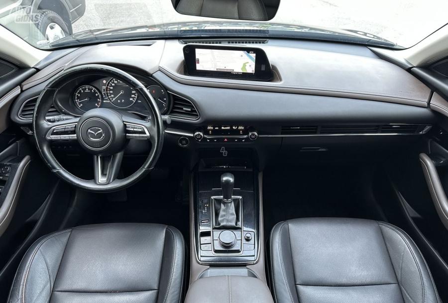 Brown Mazda CX-30 2019 in Kaunas, with an engine capacity of 2.00 L and mileage of 89 thousand km for 20472 €, photo 15 on AUTOMOTO.COM.LV