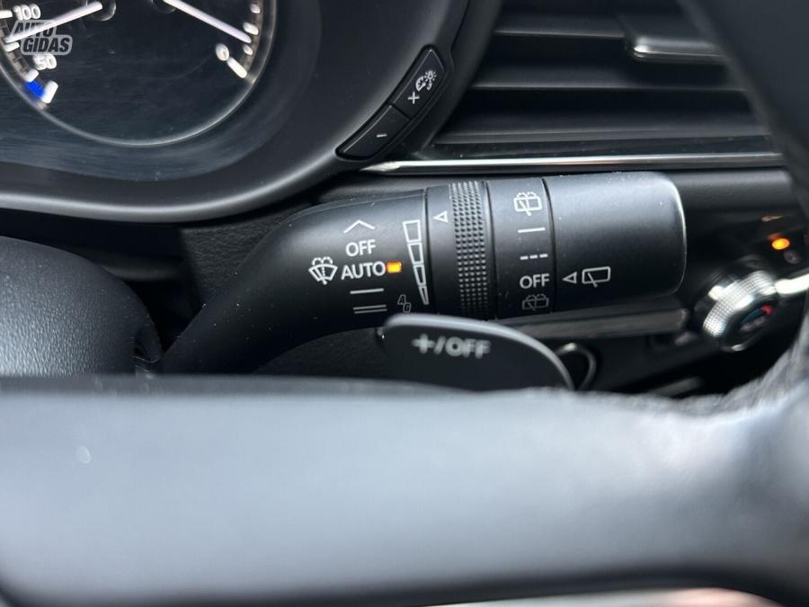 Brown Mazda CX-30 2019 in Kaunas, with an engine capacity of 2.00 L and mileage of 89 thousand km for 20472 €, photo 20 on AUTOMOTO.COM.LV