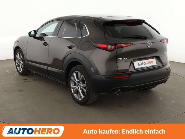 Brown Mazda CX-30 2020 in Kaunas, with an engine capacity of 2.00 L and mileage of 43 thousand km for 22390 €, photo 4 on AUTOMOTO.COM.LV
