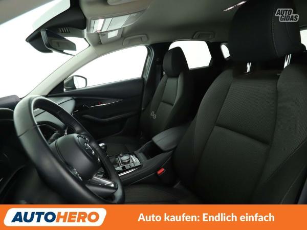 Brown Mazda CX-30 2020 in Kaunas, with an engine capacity of 2.00 L and mileage of 43 thousand km for 22390 €, photo 10 on AUTOMOTO.COM.LV