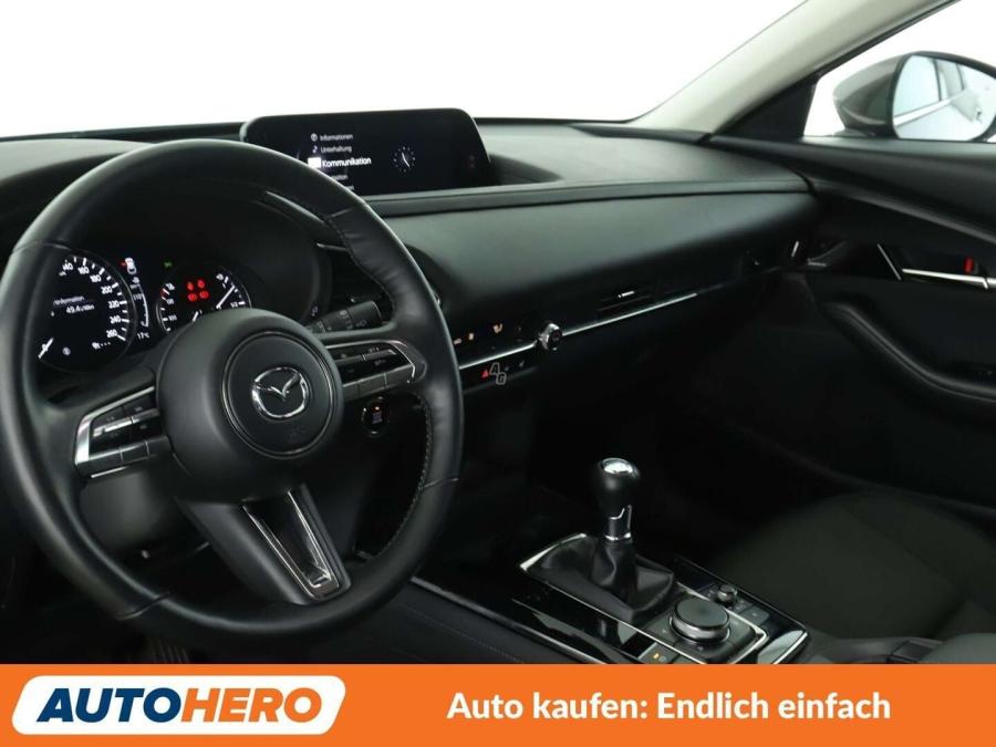 Brown Mazda CX-30 2020 in Kaunas, with an engine capacity of 2.00 L and mileage of 43 thousand km for 22390 €, photo 11 on AUTOMOTO.COM.LV