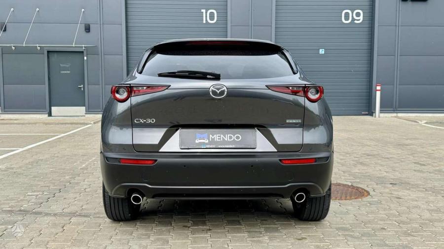 Brown Mazda CX-30 2021 in Vilnius, with an engine capacity of 2.00 L and mileage of 79 thousand km for 17790 €, photo 9 on AUTOMOTO.COM.LV