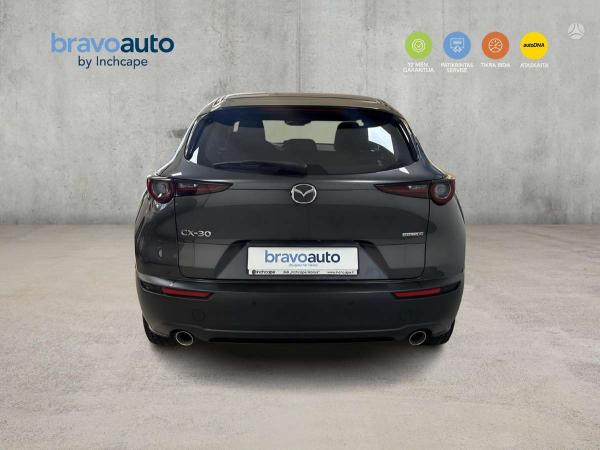 Mazda CX-30 2020 in Vilnius, with an engine capacity of 2.00 L and mileage of 120 thousand km for 18900 €, photo 4 on AUTOMOTO.COM.LV