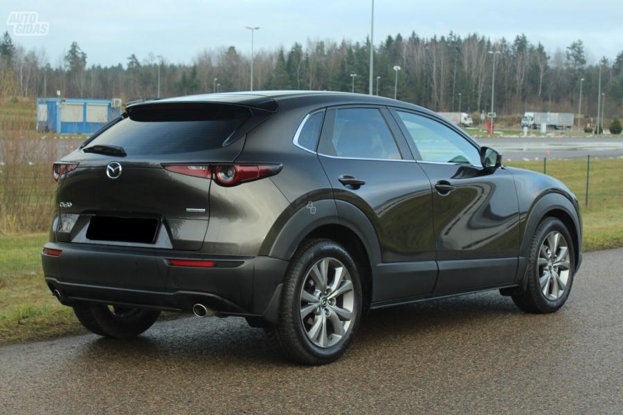 Mazda CX-30 2021 in Avizieniai, with an engine capacity of 2.00 L and mileage of 100 thousand km for 18400 €, photo 5 on AUTOMOTO.COM.LV