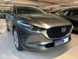 Grey Mazda CX-30 2020 in Kaunas, with an engine capacity of 2.00 L and mileage of 13 thousand km for 25418 €, photo 4 on AUTOMOTO.COM.LV
