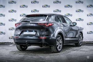 Grey Mazda CX-30 2020 in Kaunas, with an engine capacity of 2.00 L and mileage of 211 thousand km for 12990 €, photo 3 on AUTOMOTO.COM.LV