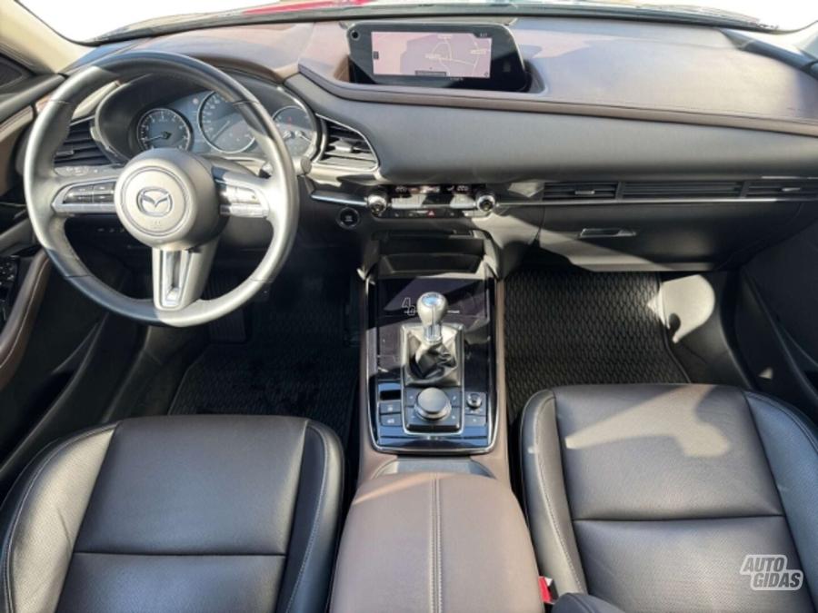 Grey Mazda CX-30 2020 in Kaunas, with an engine capacity of 2.00 L and mileage of 45 thousand km for 23173 €, photo 15 on AUTOMOTO.COM.LV