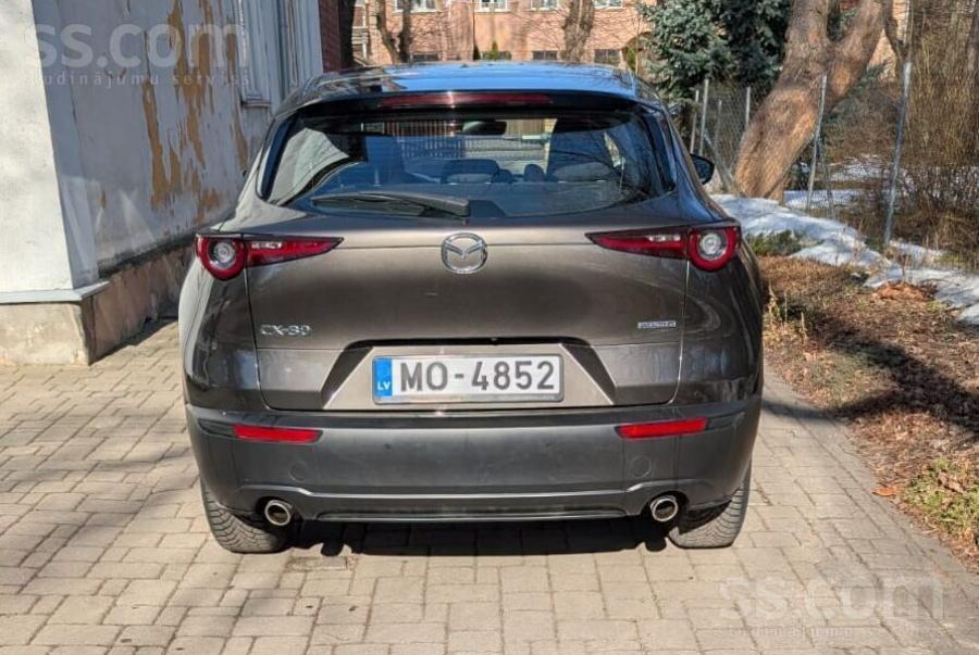 Pelēks Mazda CX-30 2020 Rīga, ar dzinēja tilpumu 2.00 L un nobraukumu 46 tūkst. km par 18500 €, foto 6 vietnē AUTOMOTO.COM.LV