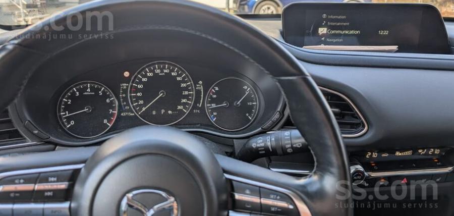 Pelēks Mazda CX-30 2020 Rīga, ar dzinēja tilpumu 2.00 L un nobraukumu 46 tūkst. km par 18500 €, foto 7 vietnē AUTOMOTO.COM.LV