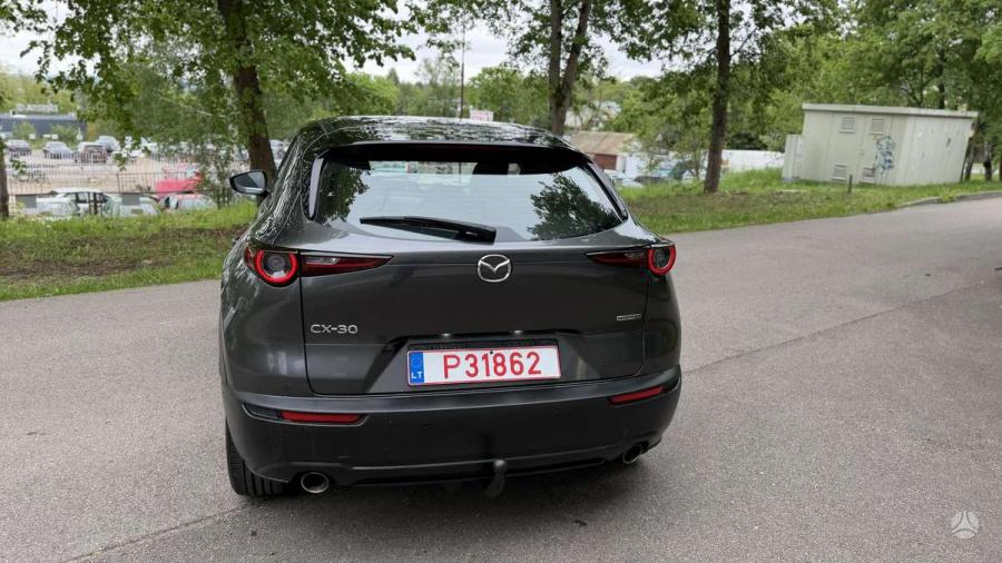 Grey Mazda CX-30 2020 in Alytus, with an engine capacity of 2.00 L and mileage of 275 thousand km for 11200 €, photo 14 on AUTOMOTO.COM.LV