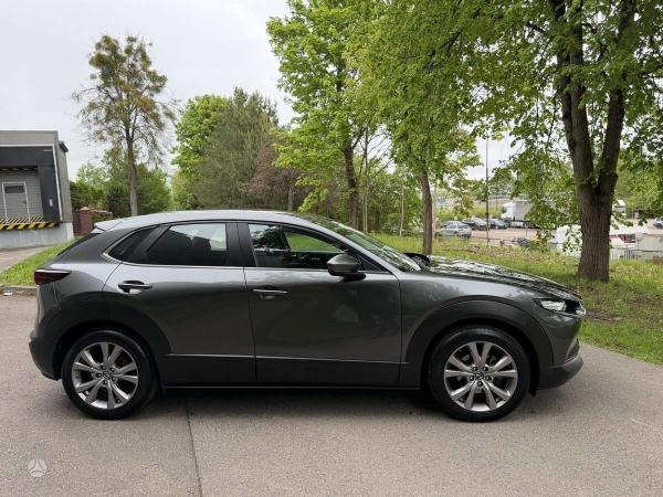 Grey Mazda CX-30 2020 in Alytus, with an engine capacity of 2.00 L and mileage of 275 thousand km for 11000 €, photo 7 on AUTOMOTO.COM.LV