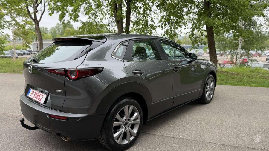 Grey Mazda CX-30 2020 in Alytus, with an engine capacity of 2.00 L and mileage of 275 thousand km for 11000 €, photo 10 on AUTOMOTO.COM.LV