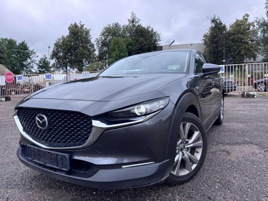 Grey Mazda CX-30 2020 in Alytus, with an engine capacity of 2.00 L and mileage of 279 thousand km for 10850 €, photo 1 on AUTOMOTO.COM.LV