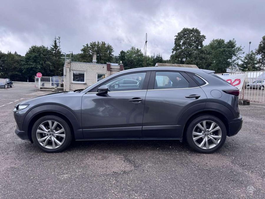 Grey Mazda CX-30 2020 in Alytus, with an engine capacity of 2.00 L and mileage of 279 thousand km for 10850 €, photo 9 on AUTOMOTO.COM.LV