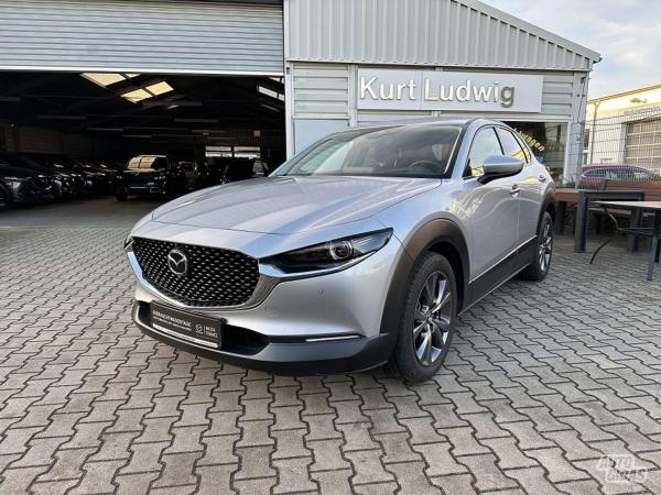 Grey Mazda CX-30 2021 in Kaunas, with an engine capacity of 2.00 L and mileage of 33 thousand km for 24307 €, photo 2 on AUTOMOTO.COM.LV
