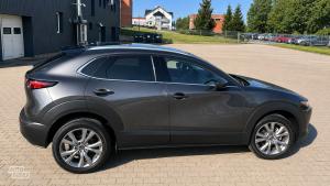 Grey Mazda CX-30 2021 in Radviliskis, with an engine capacity of 2.50 L and mileage of 25 thousand km for 16100 €, photo 8 on AUTOMOTO.COM.LV
