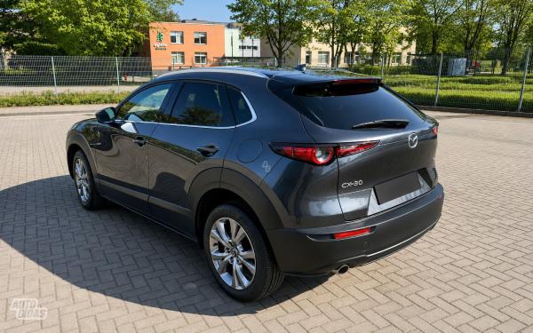 Grey Mazda CX-30 2021 in Radviliskis, with an engine capacity of 2.50 L and mileage of 25 thousand km for 16100 €, photo 8 on AUTOMOTO.COM.LV