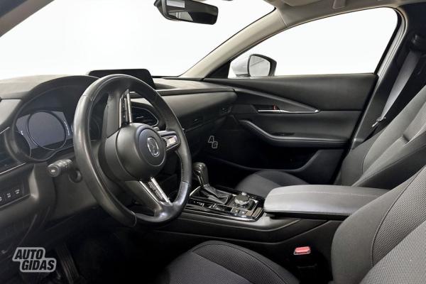 Pelēks Mazda CX-30 2022 Kauņa, ar dzinēja tilpumu 0.00 L un nobraukumu 34 tūkst. km par 27341 €, foto 5 vietnē AUTOMOTO.COM.LV